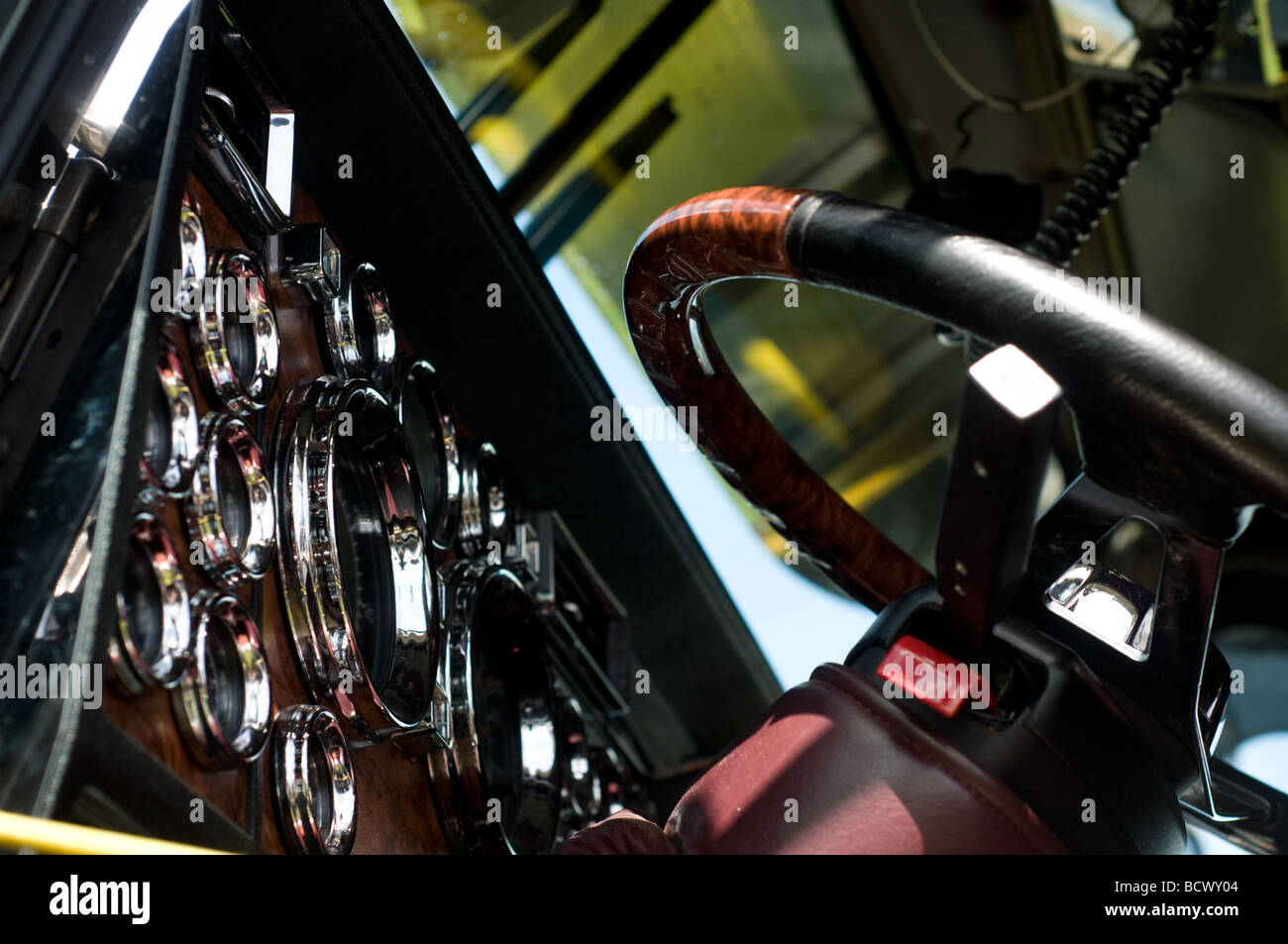 Big rig truck hi-res stock photography and images - Alamy