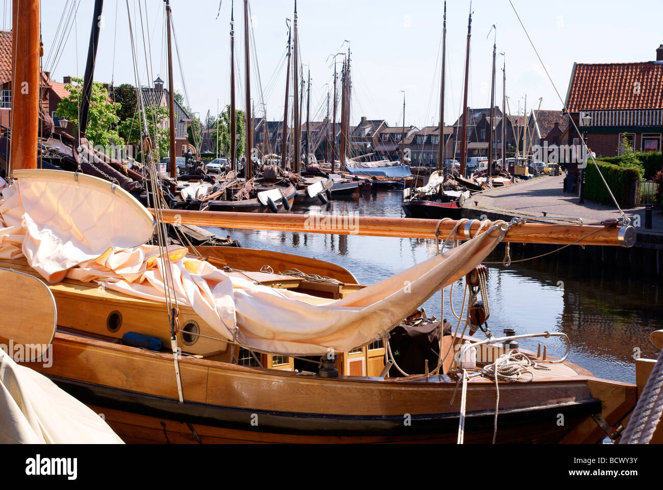 Old dutch wooden boats at Spakenburg Stock Photo - Alamy
