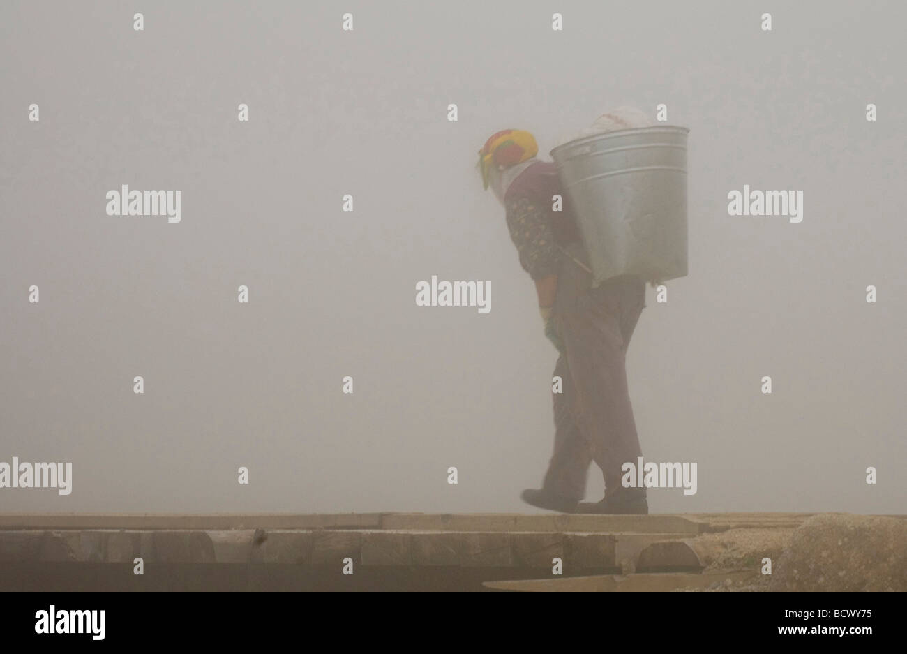 Woman walking work in snow hi-res stock photography and images - Alamy