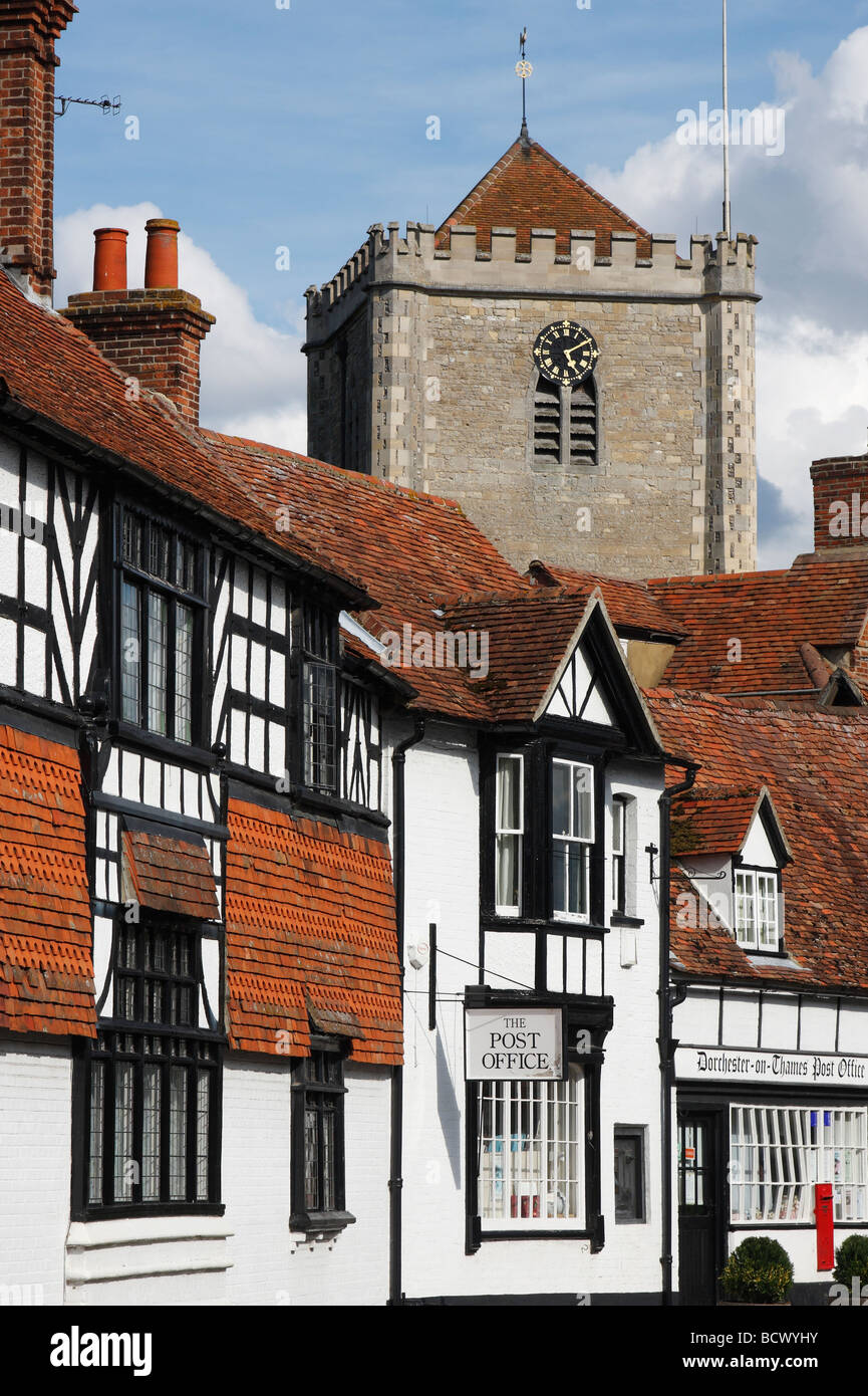 [Dorchester on Thames] [High Street] tudor buildings and abbey tower ...