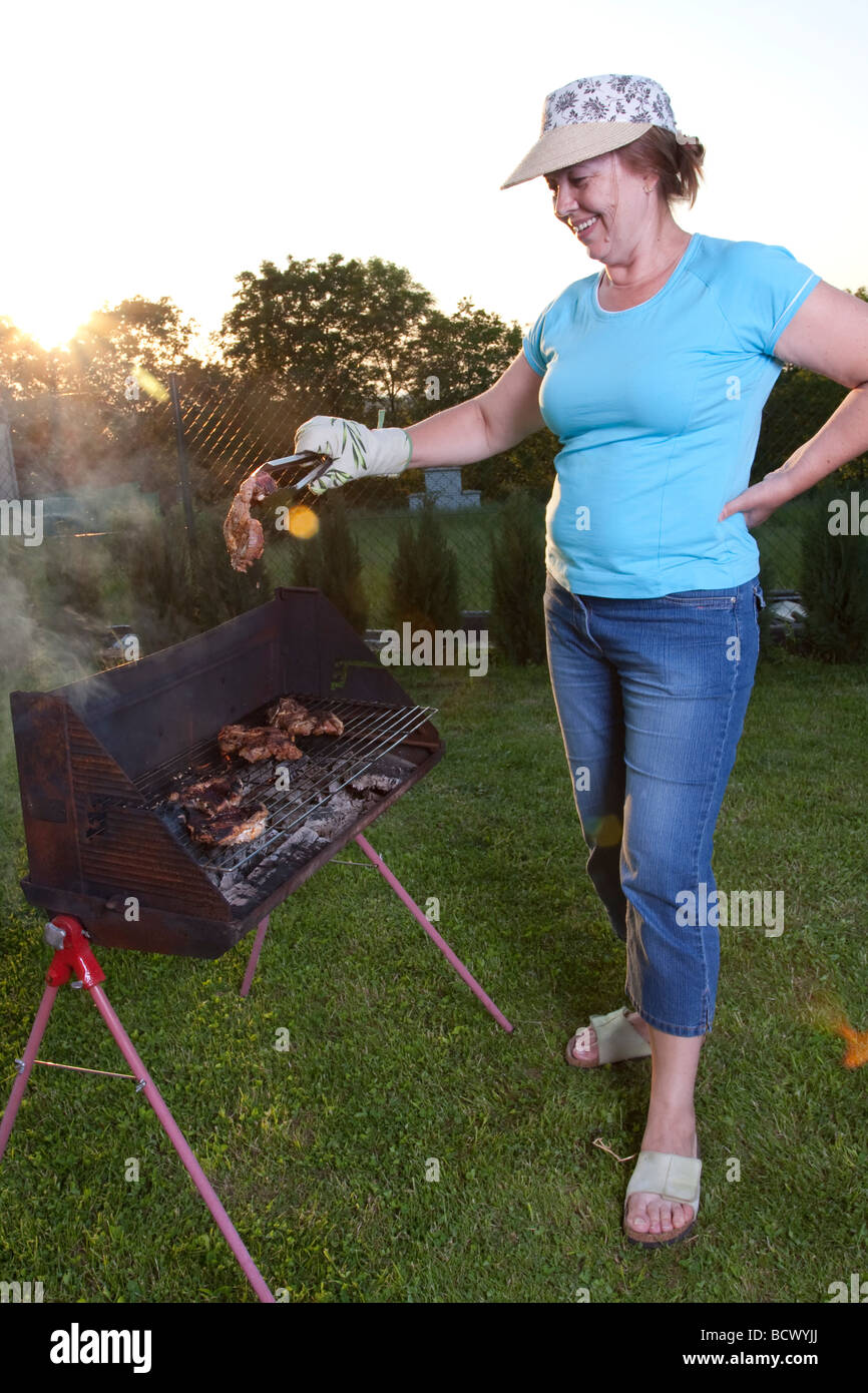 Barbecuing pork hi-res stock photography and images - Alamy