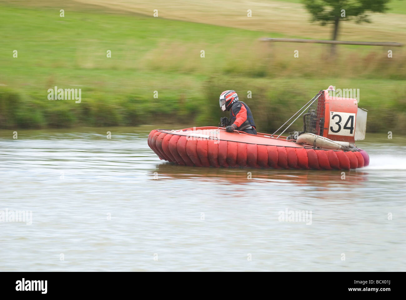 Hover craft hi-res stock photography and images - Alamy