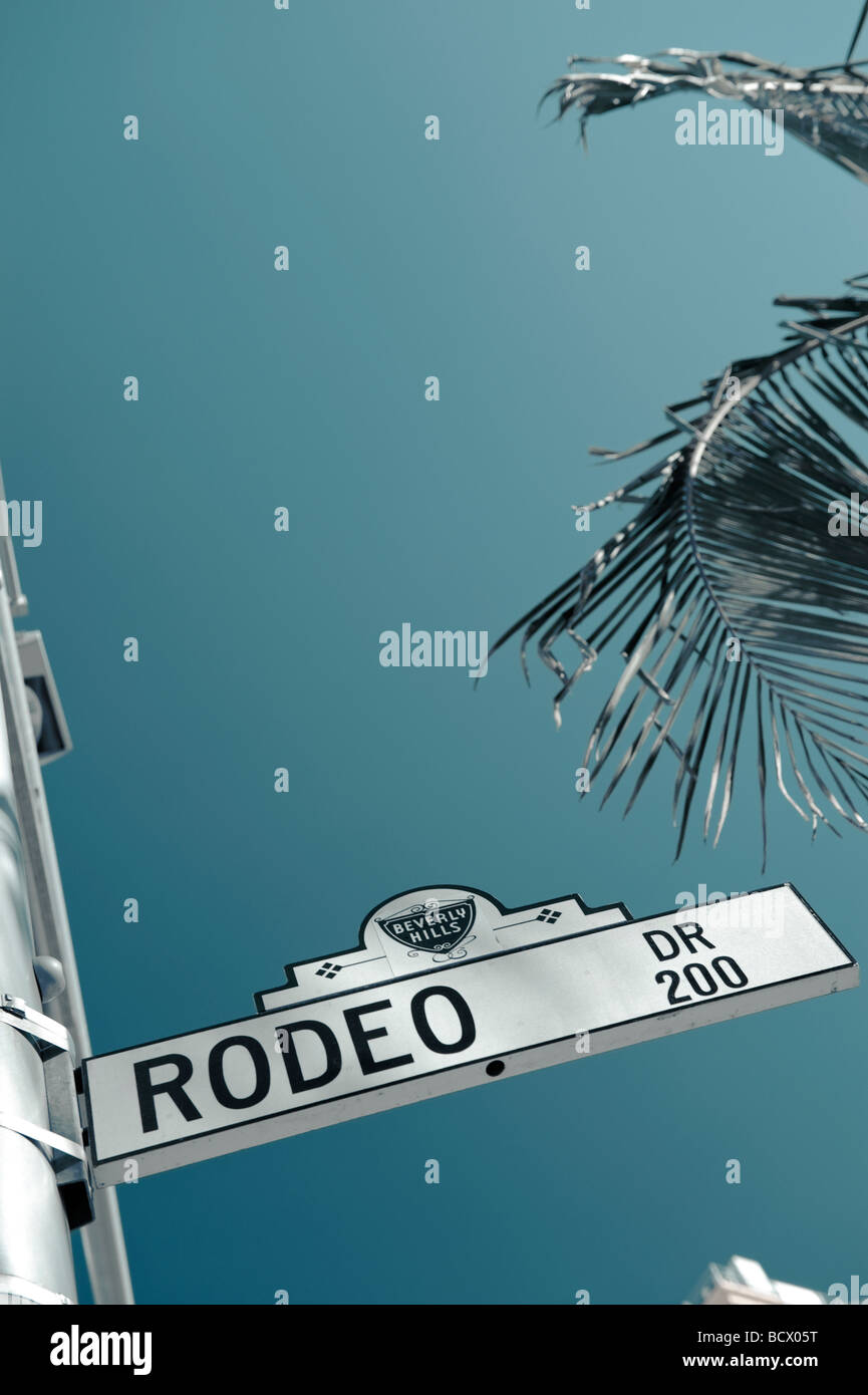 Rodeo drive hi-res stock photography and images - Alamy