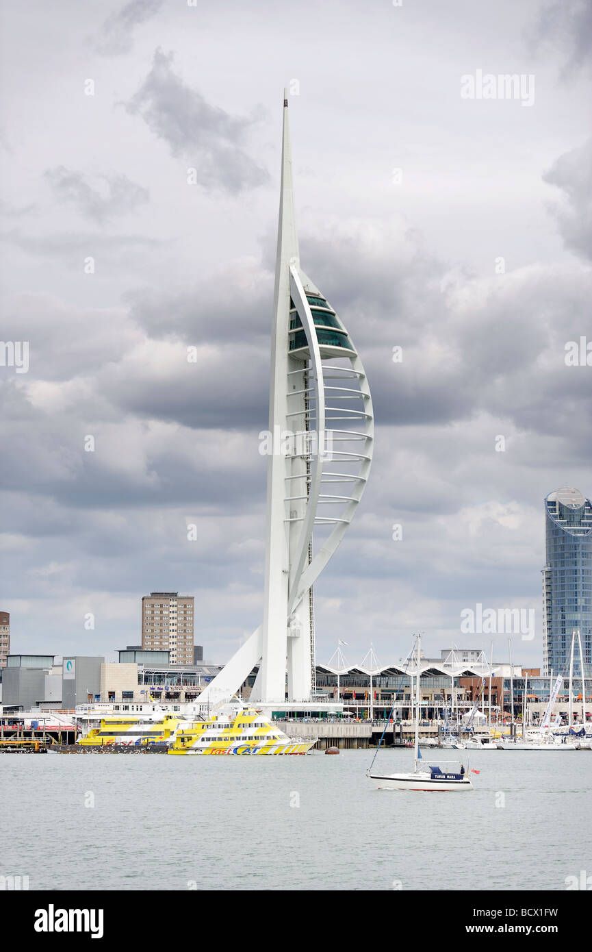 Spinnaker tower overlooking porstmouth harbour hi-res stock photography ...