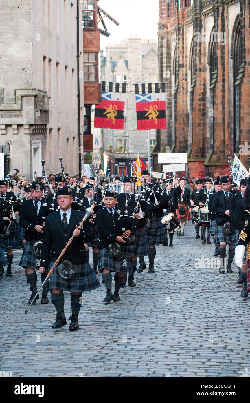 Scottish parade drums hi-res stock photography and images - Alamy