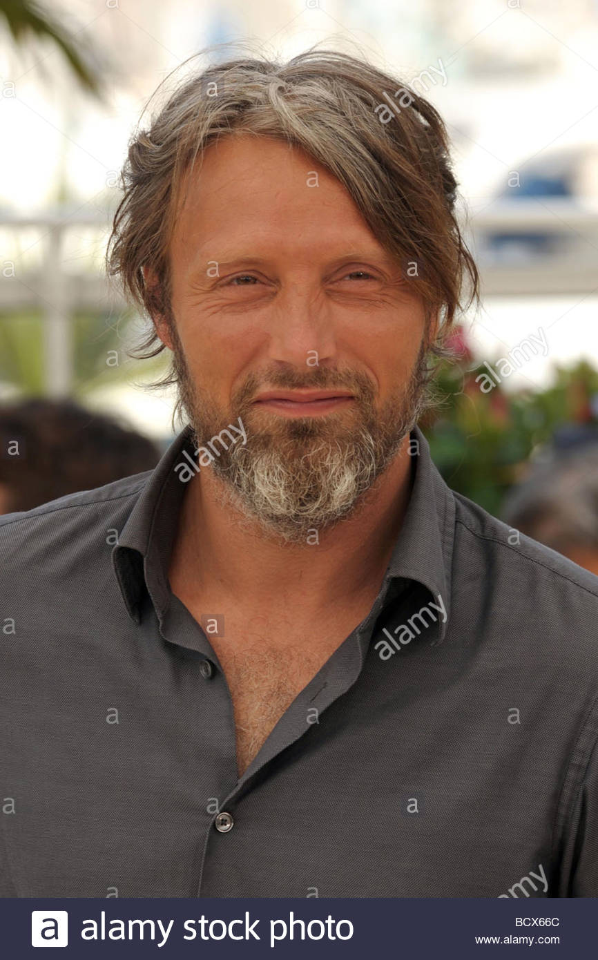 Mads Mikkelsen High Resolution Stock Photography and Images - Alamy