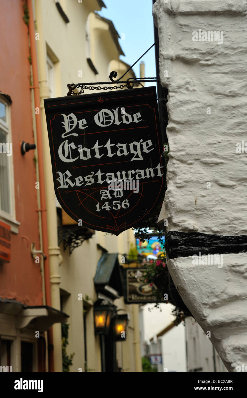 Looe Cornwall Street High Resolution Stock Photography and Images - Alamy