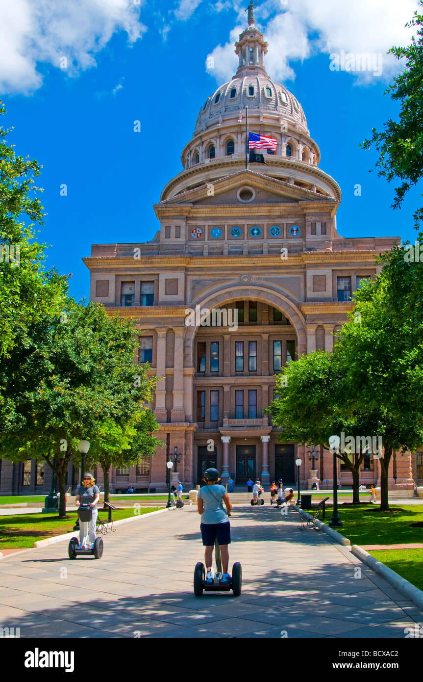 State capitol building in austin hi-res stock photography and images ...