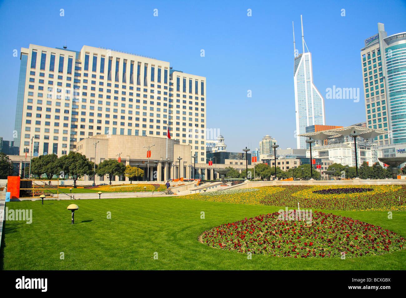 Shanghai museum peoples square shanghai hi-res stock photography and ...