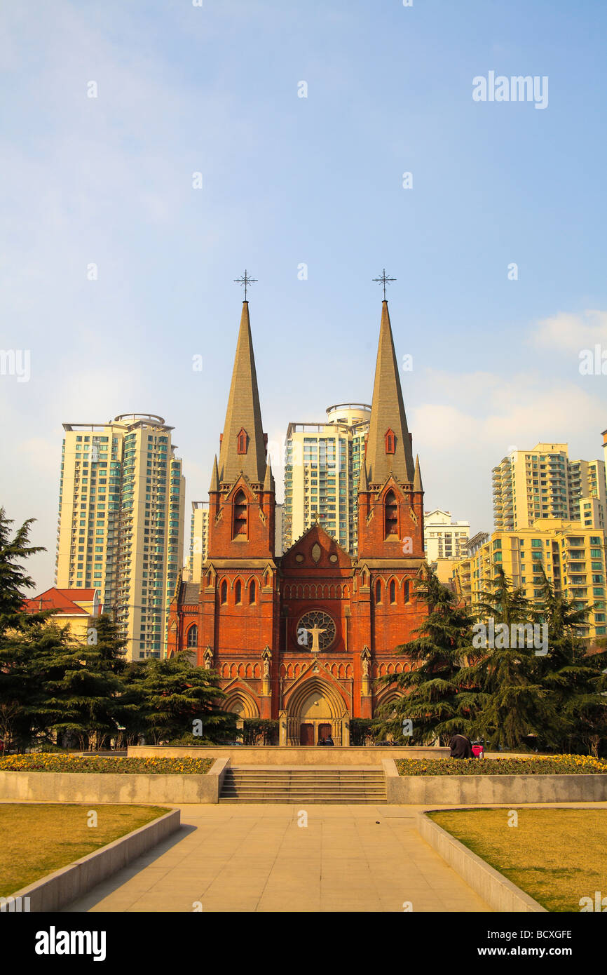 Shanghai church hi-res stock photography and images - Alamy