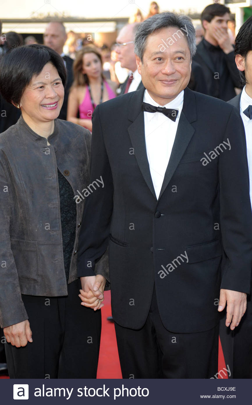 Wife Of Lee Stock Photos & Wife Of Lee Stock Images - Alamy