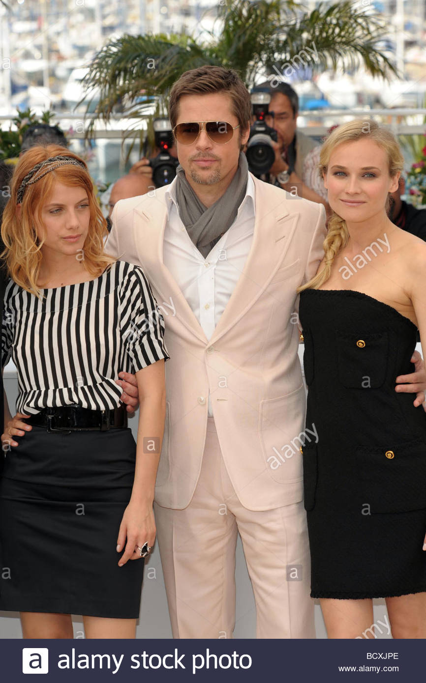 Melanie Laurent Brad Pitt Diane High Resolution Stock Photography and Images - Alamy