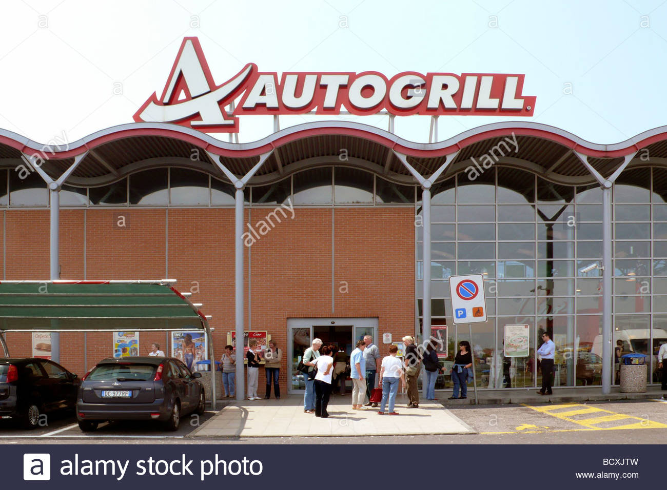 Motorway Restaurant High Resolution Stock Photography and Images - Alamy