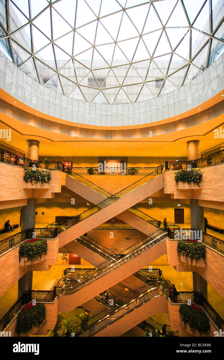 Shanghai museum china hi-res stock photography and images - Alamy