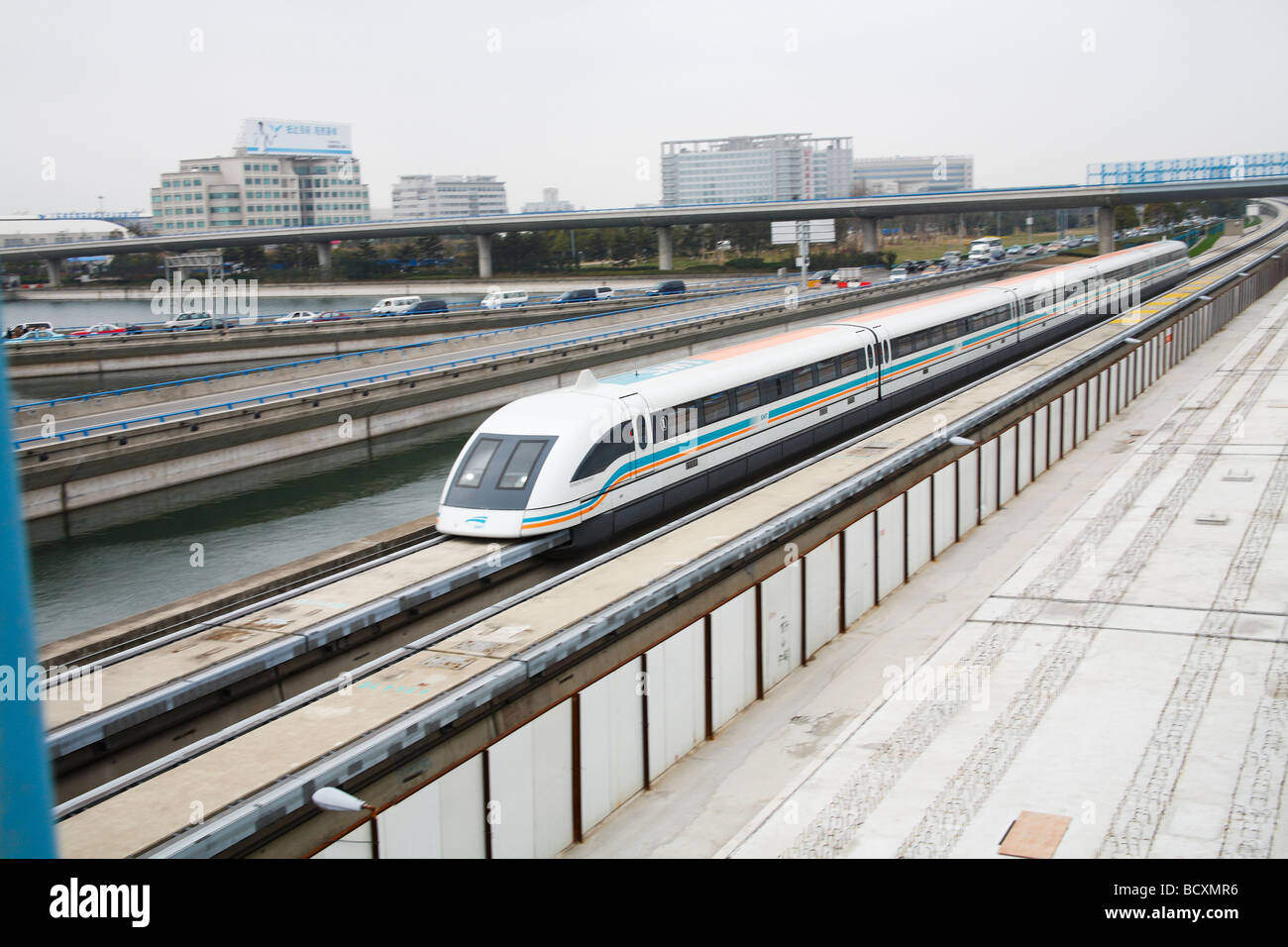 Traffic suspended hi-res stock photography and images - Alamy