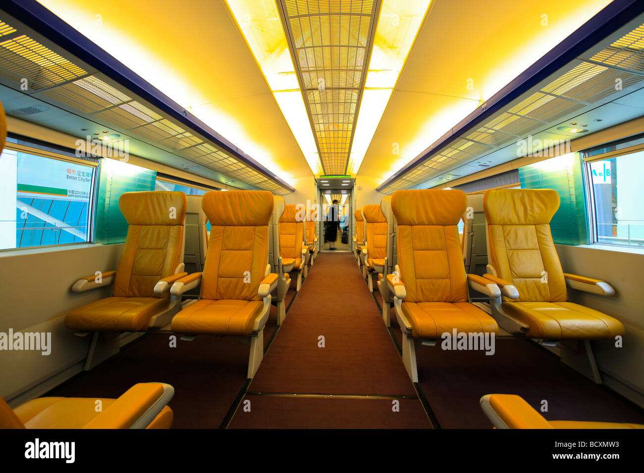 Suspended seat hi-res stock photography and images - Alamy