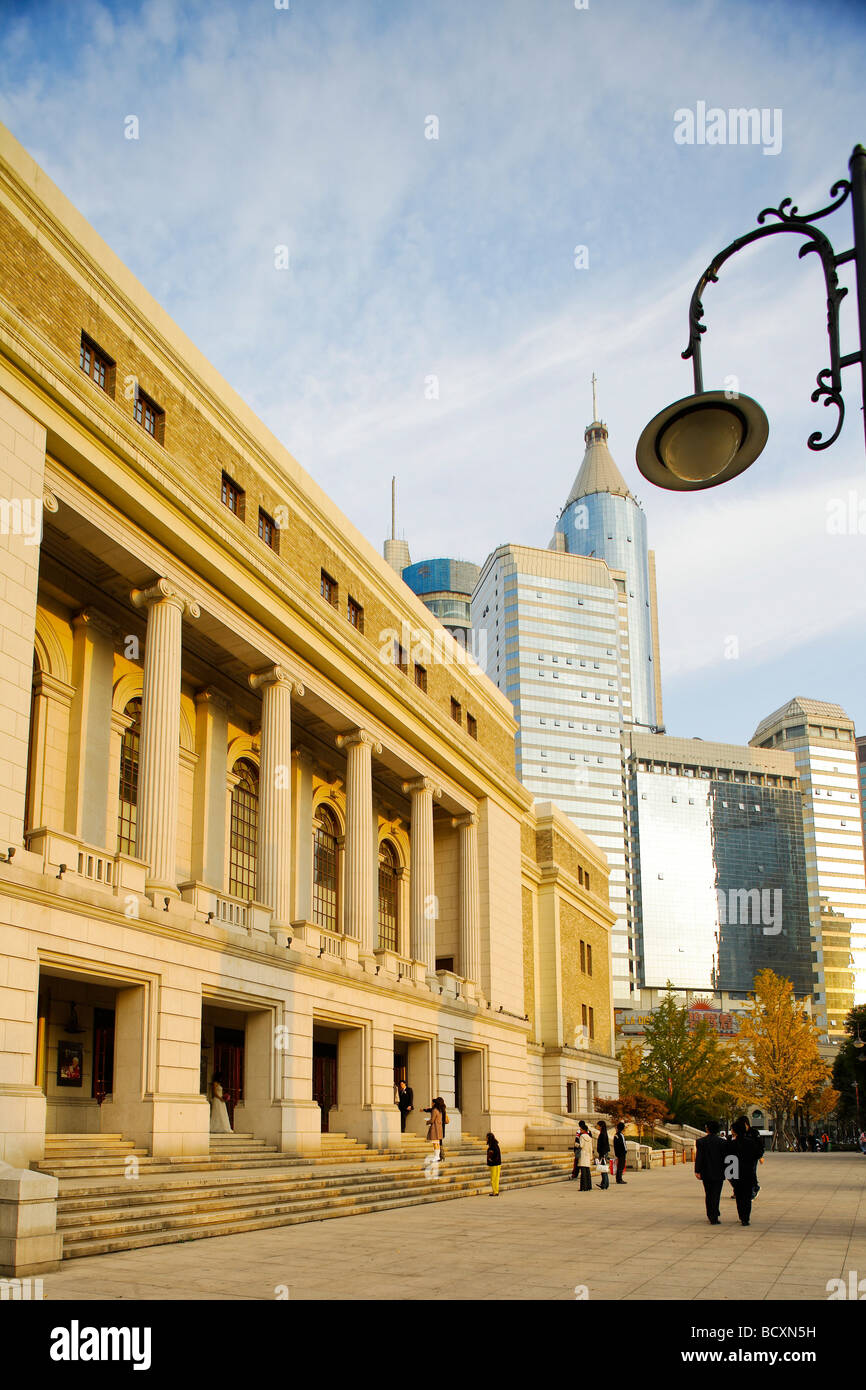 Shanghai concert theater hi-res stock photography and images - Alamy