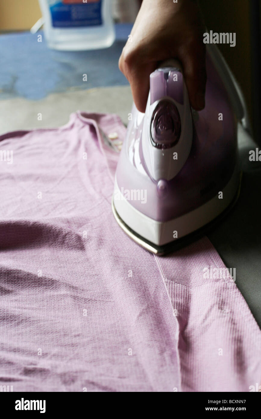 Details hands housewife woman hi-res stock photography and images - Alamy