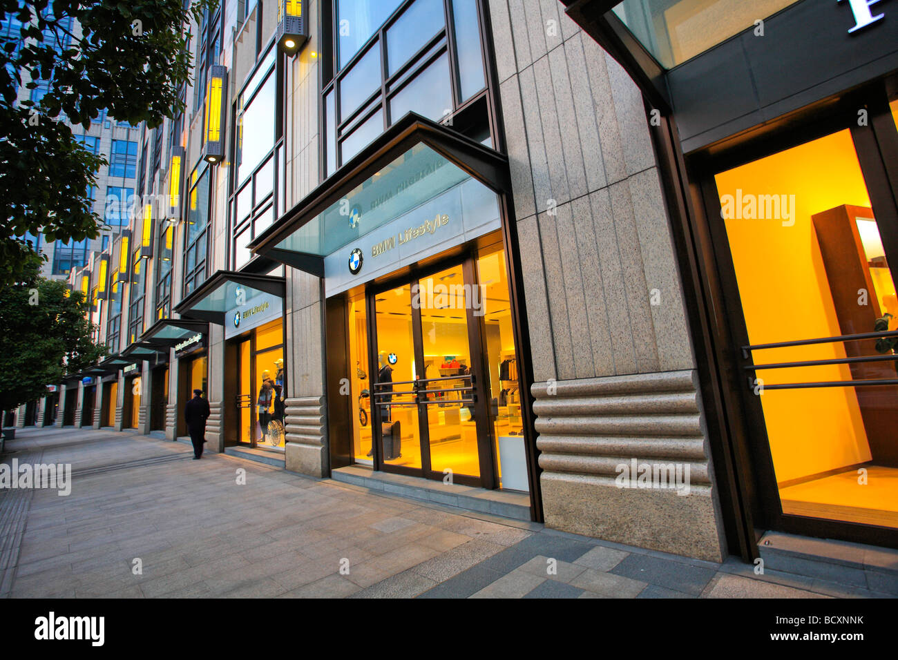 Asia china shanghai window display hi-res stock photography and images ...