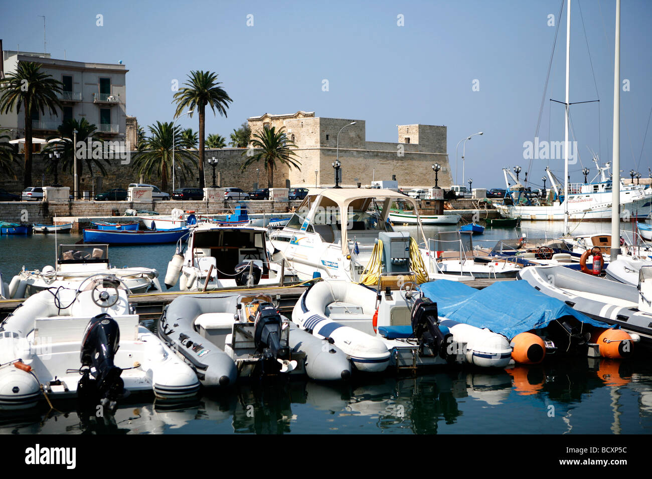 harbour, bari, puglia, italy Stock Photo - Alamy