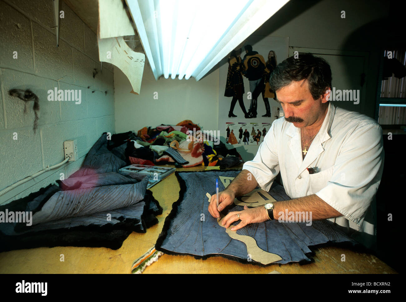 Furrier hi-res stock photography and images - Alamy