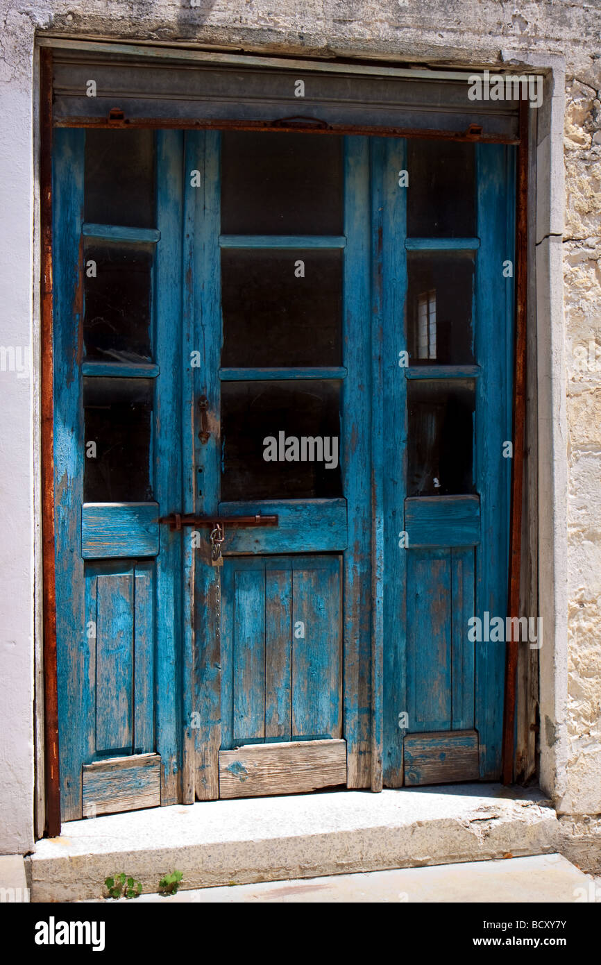 Cyprus doors hi-res stock photography and images - Alamy