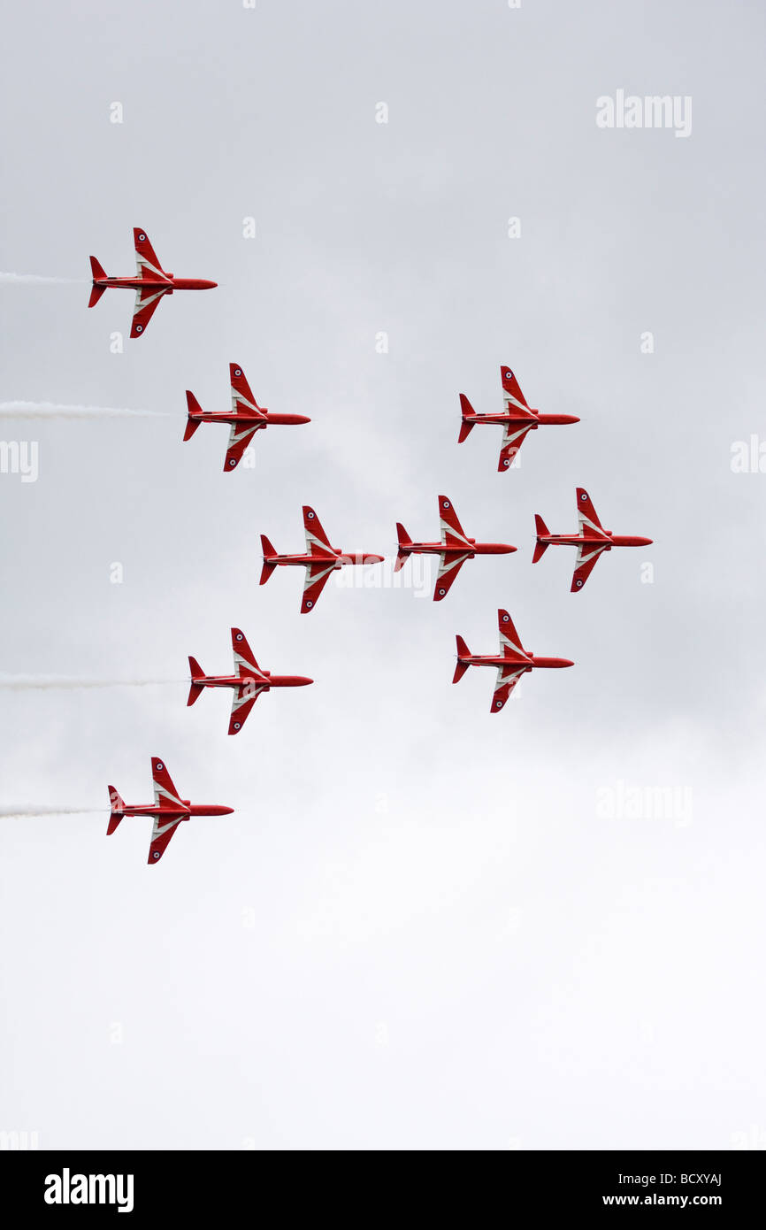 RAF Red Arrows display team in Viggen formation - Perth Airport ...