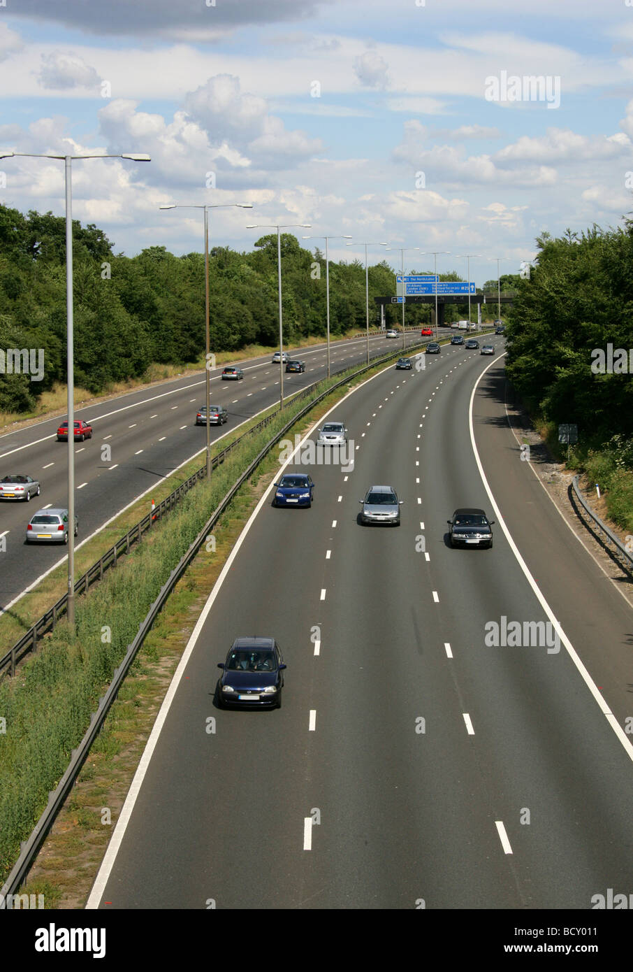 Traffic on the M25 Motorway Near Junction 21 Stock Photo - Alamy
