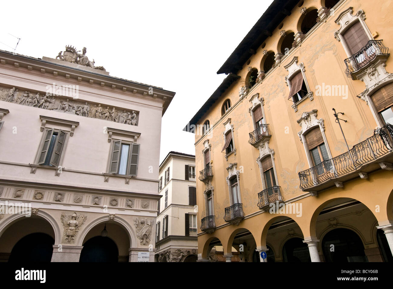 The Old Town of Novara Italy Stock Photo - Alamy