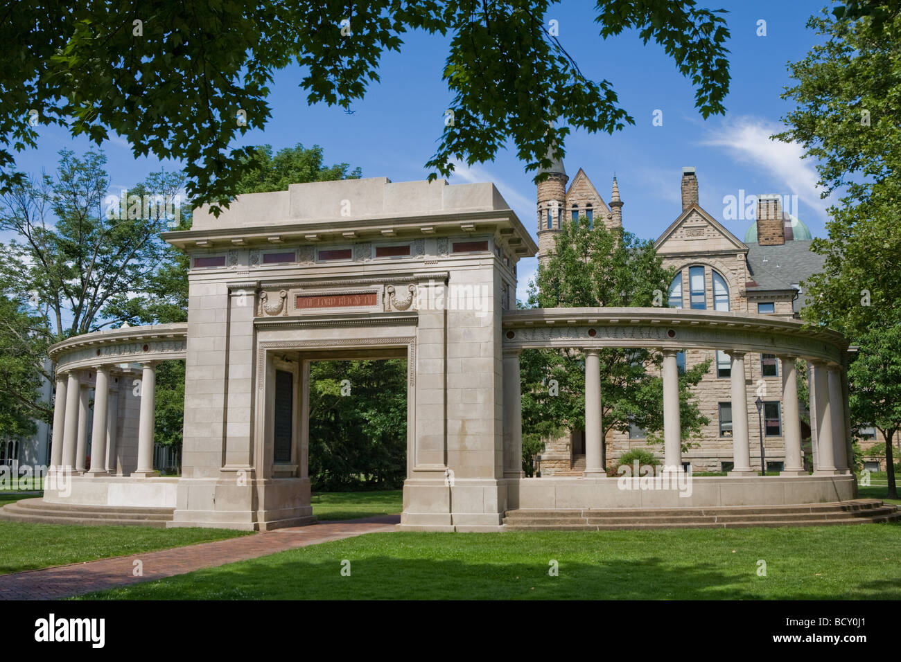 Oberlin college campus hi-res stock photography and images - Alamy