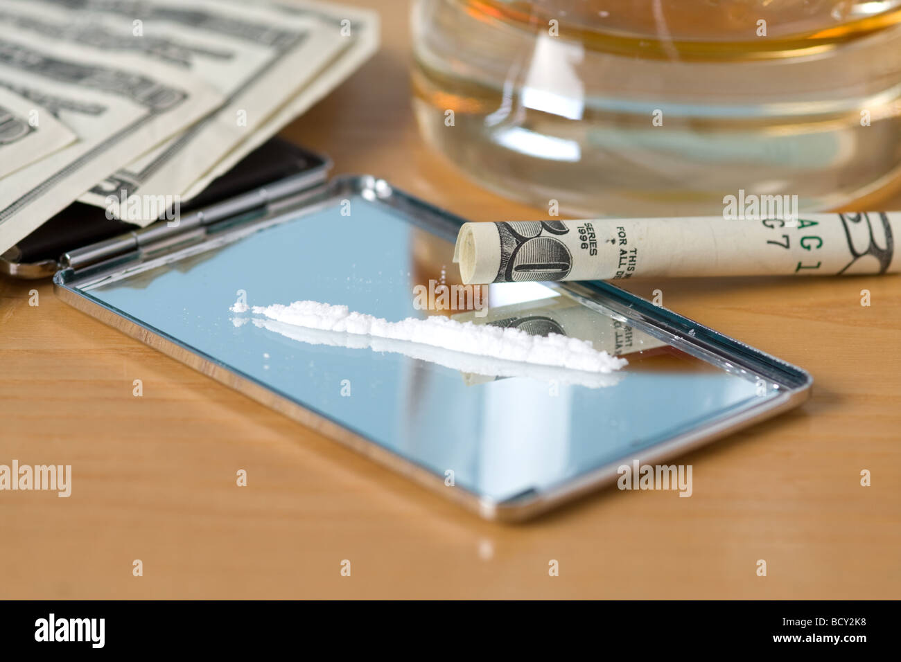 drugs line and american money Stock Photo - Alamy
