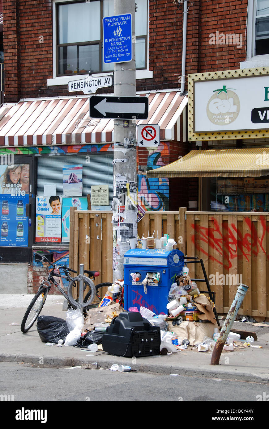 Garbage fill High Resolution Stock Photography and Images - Alamy