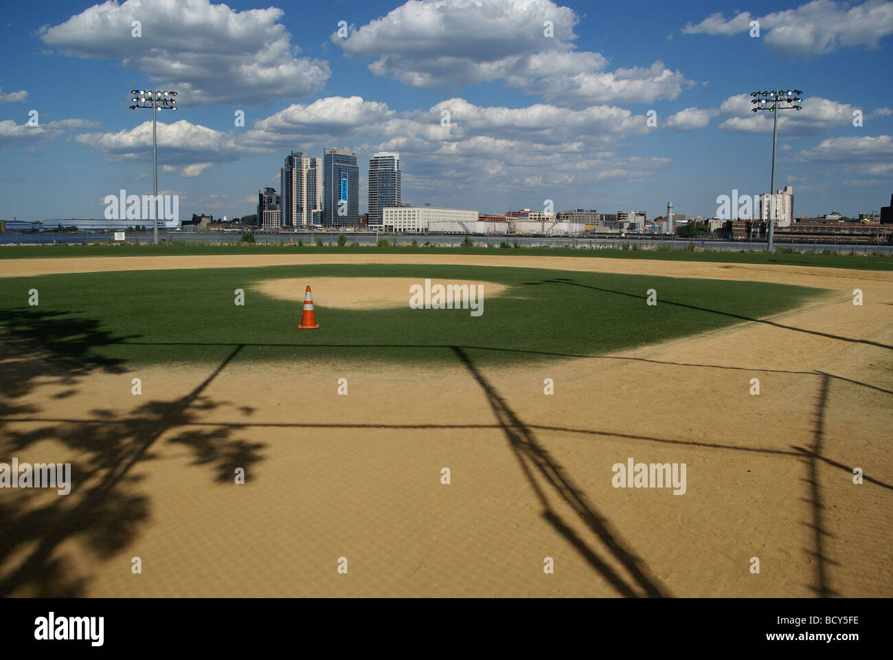 Baseball field hi-res stock photography and images - Alamy