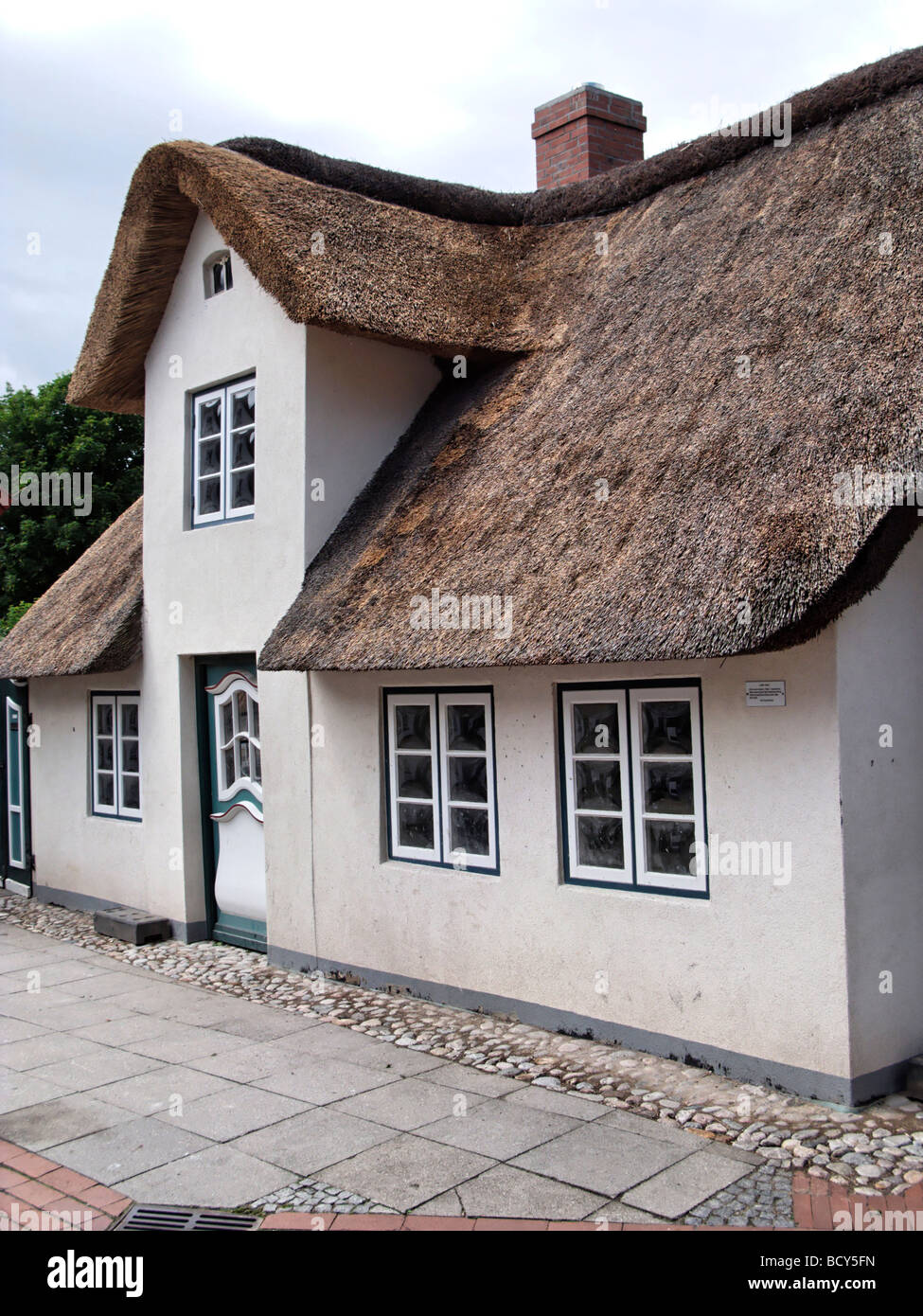 German Thatched Roof High Resolution Stock Photography and Images - Alamy