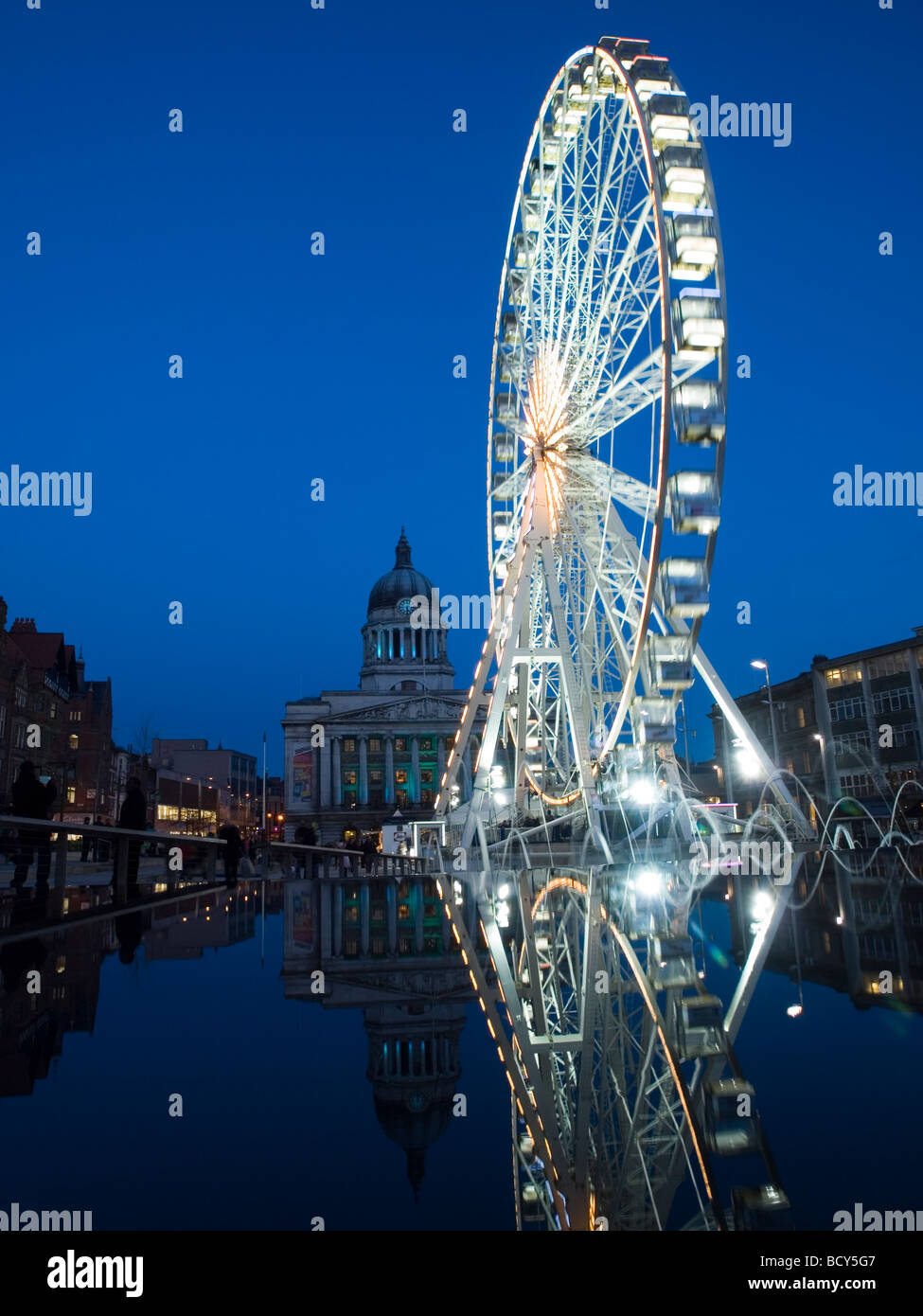 The Nottingham Eye at night, at the Market Square in Nottinghamshire ...
