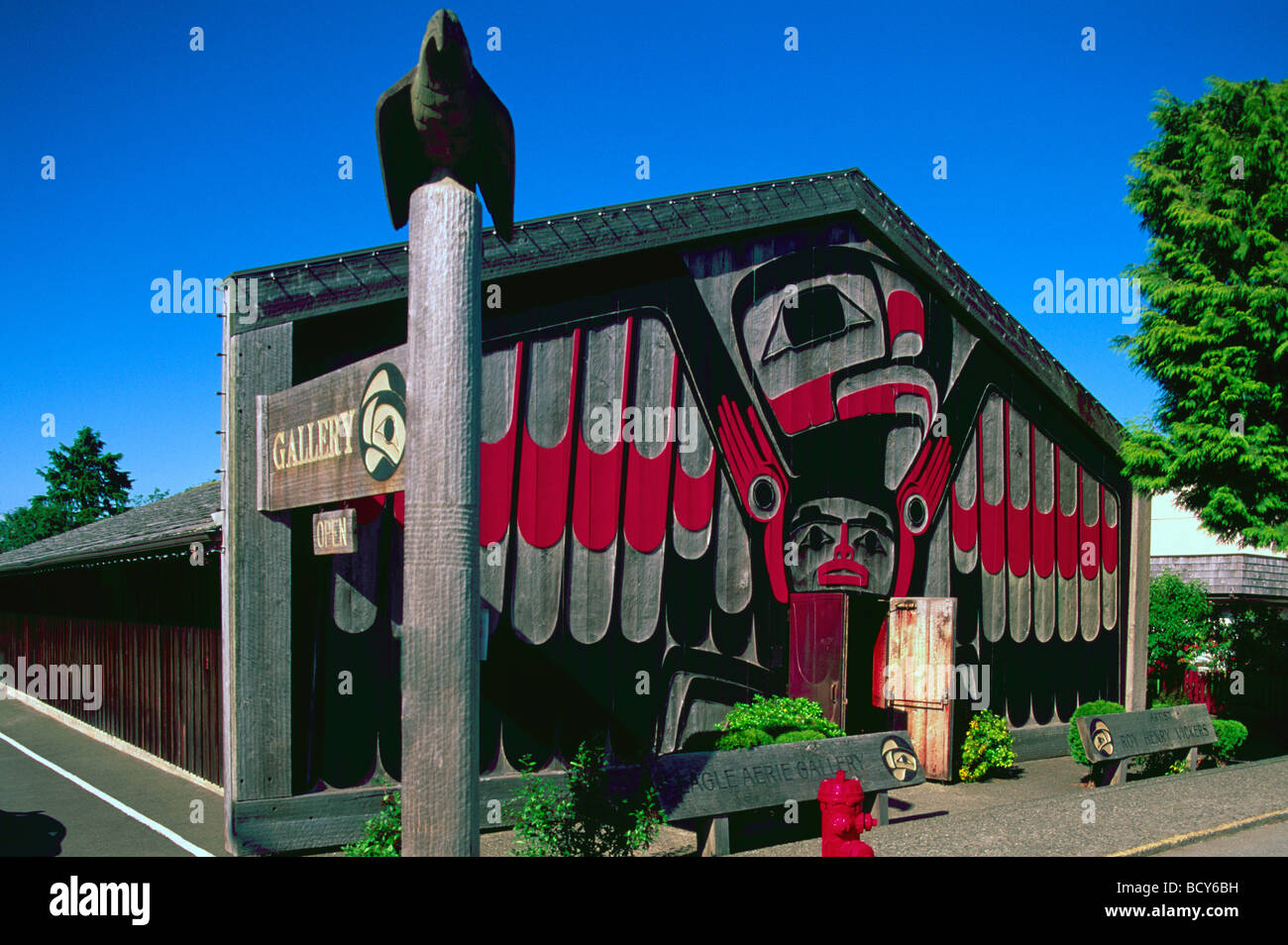 The Eagle Aerie Art Gallery, a Traditional Northwest Coast Longhouse ...