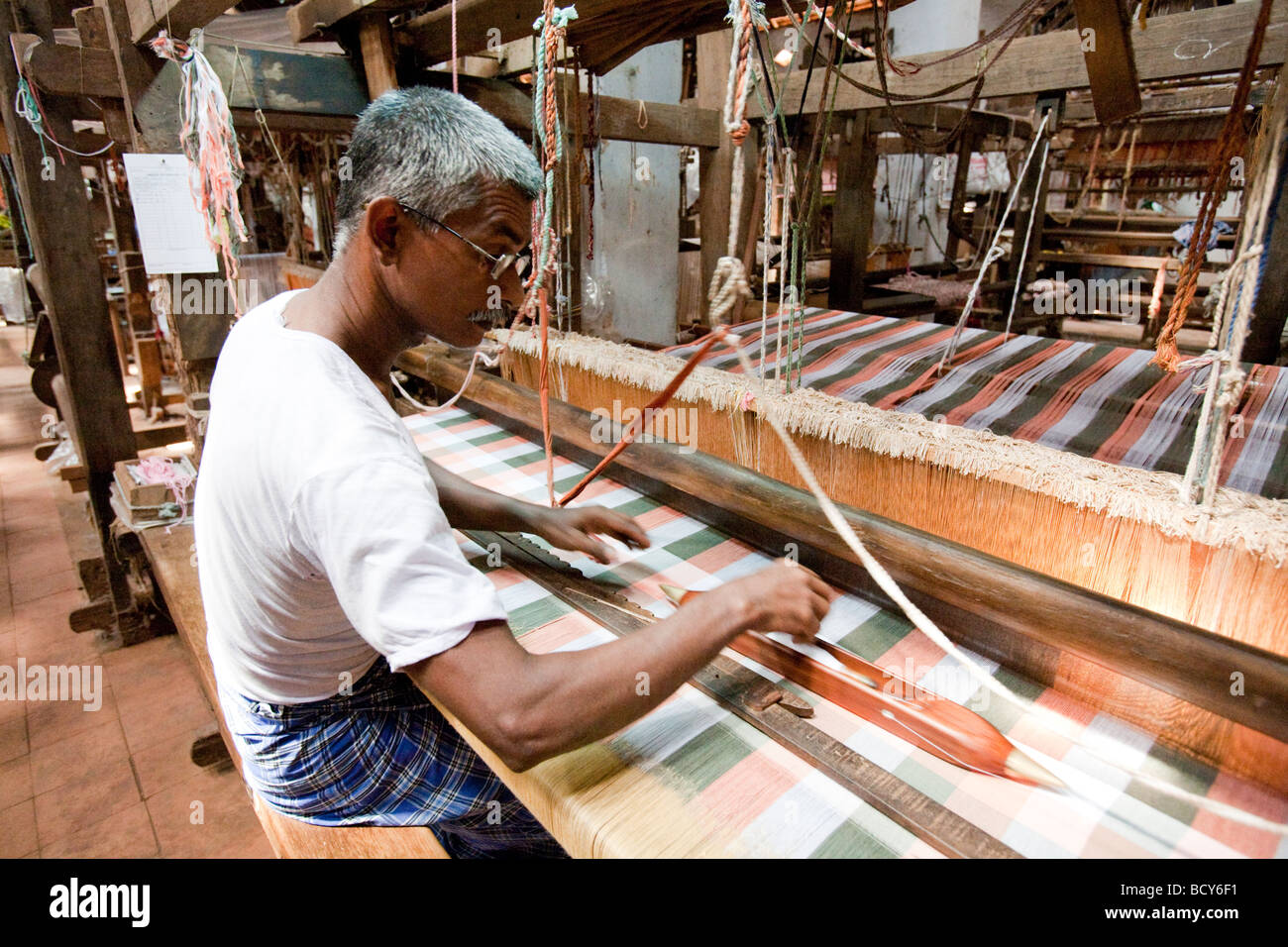 Indian Man Working in A Weaving Factory In Northern Kerala India Stock ...