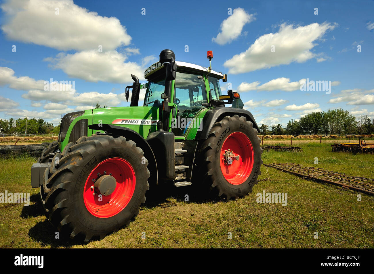 Diesel powered tractor hi-res stock photography and images - Alamy