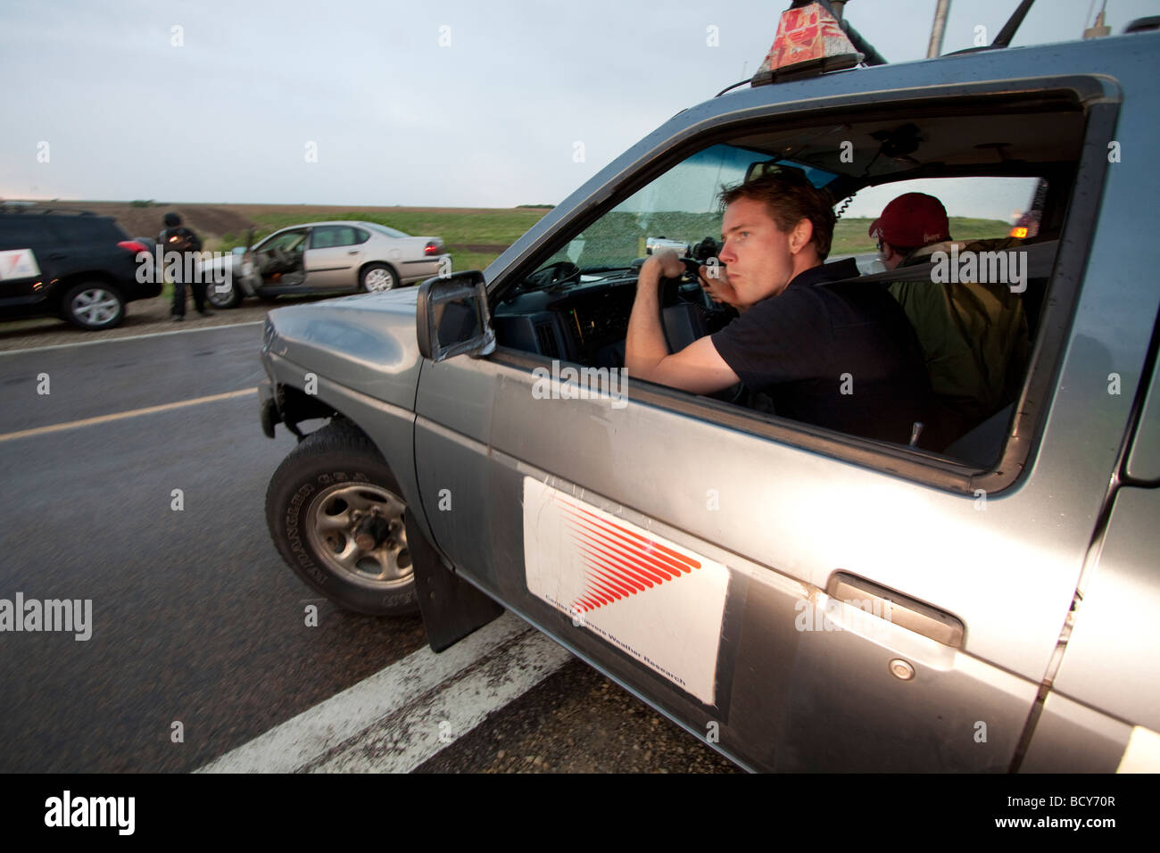 Rutger Boonstra a NOAA employee turns his Vortex 2 Probe Vehicle onto ...