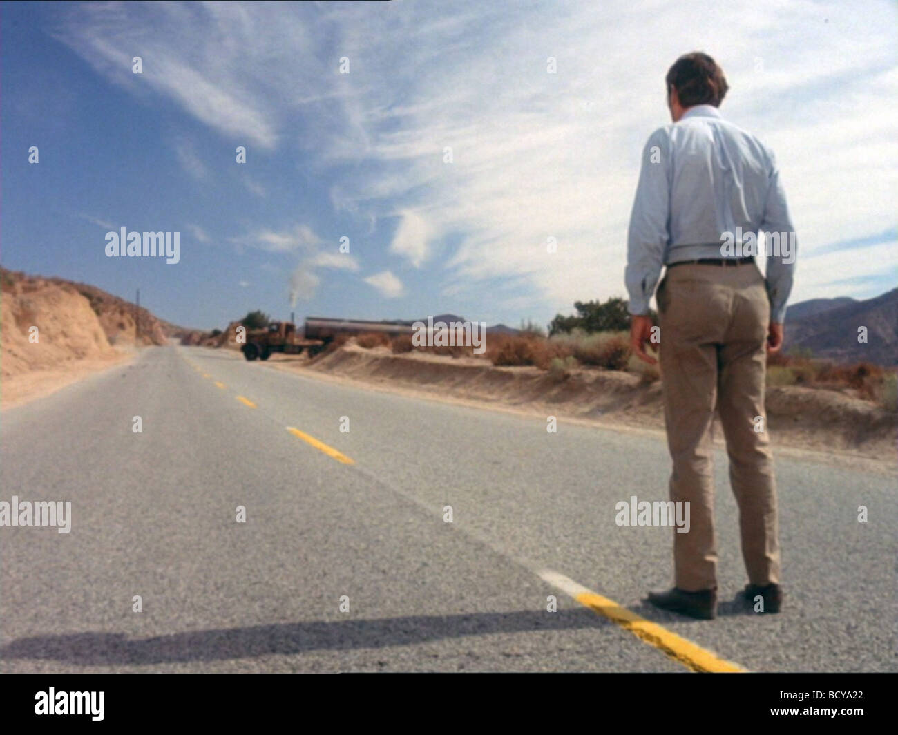 Duel Year : 1971 Director : Steven Spielberg Dennis Weaver Stock Photo ...