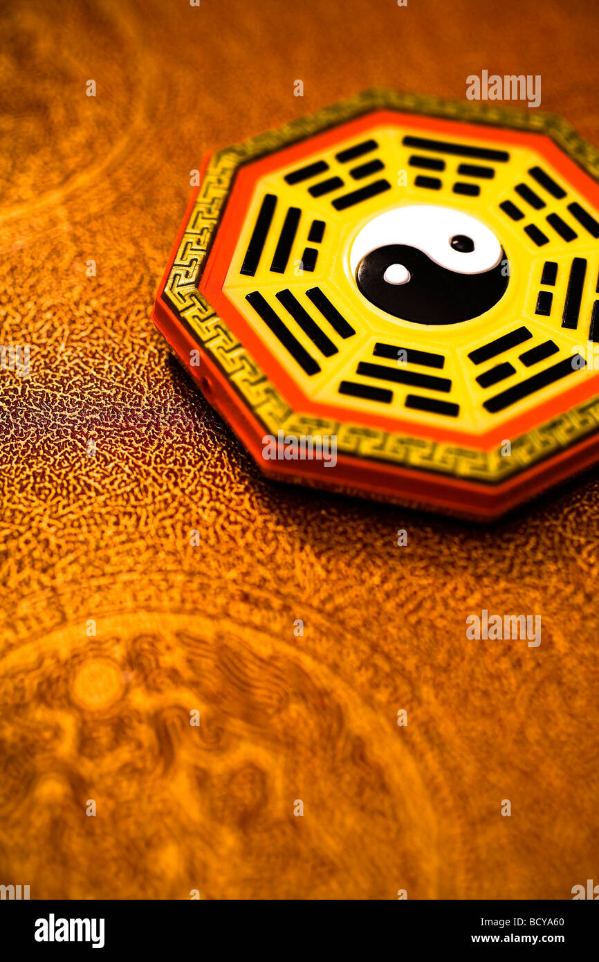 Tai chi symbol hi-res stock photography and images - Alamy