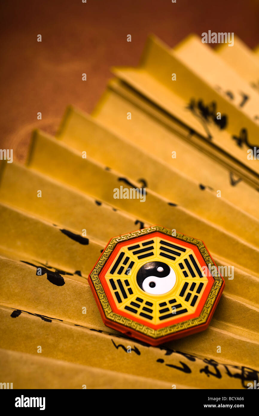 Tai chi symbol hi-res stock photography and images - Alamy