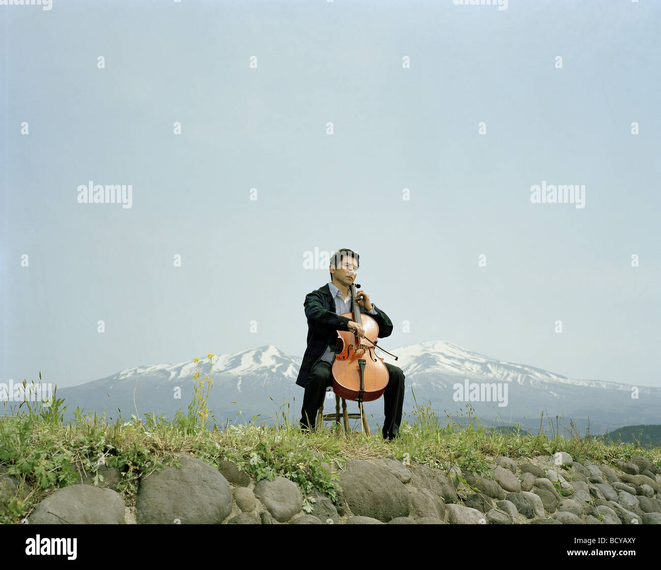 Okuribito Departures Year : 2008 Director : Yojiro Takita Masahiro ...