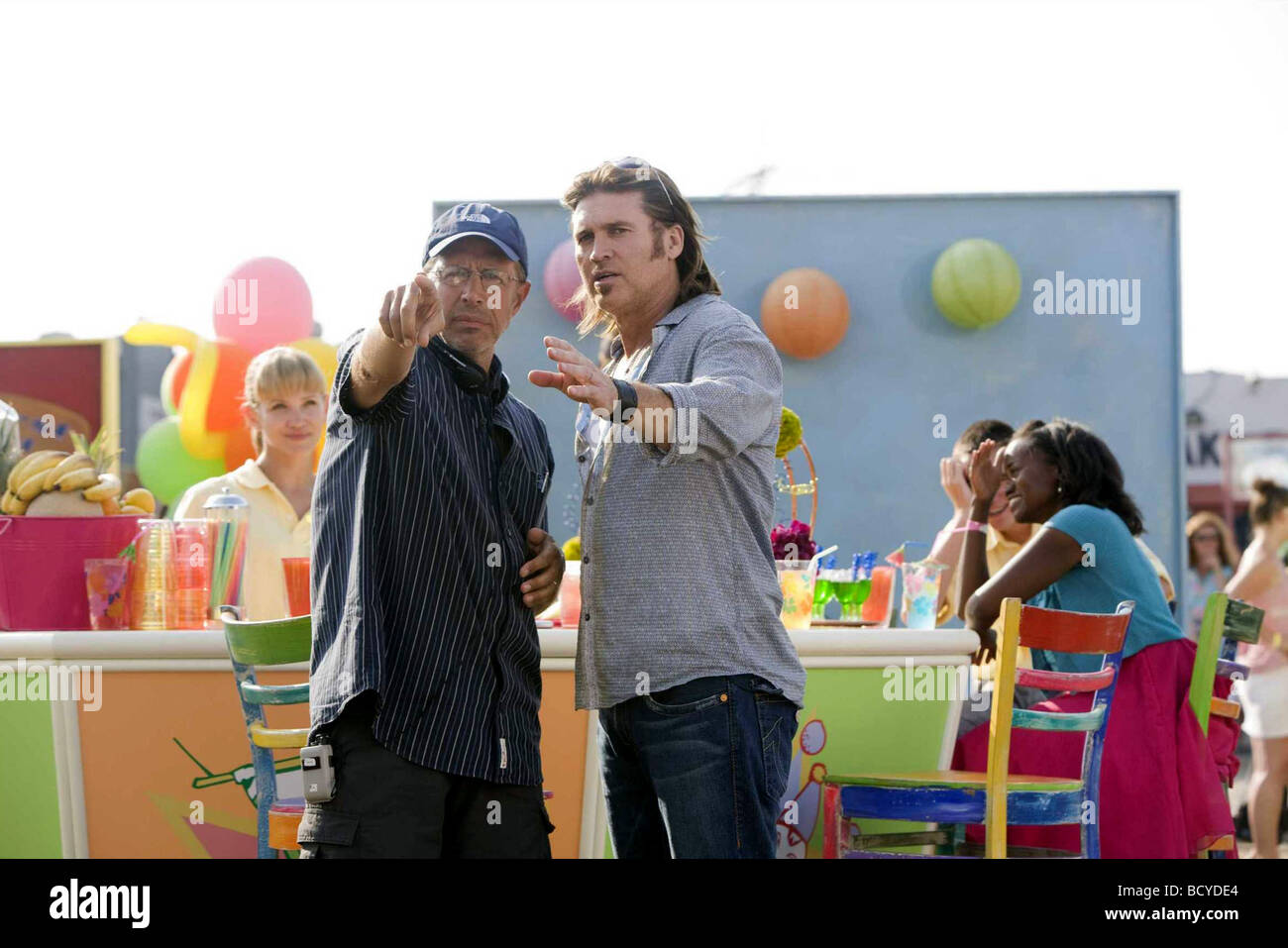 Hannah Montana: The Movie Année : 2009 Director : Peter Chelsom Peter ...