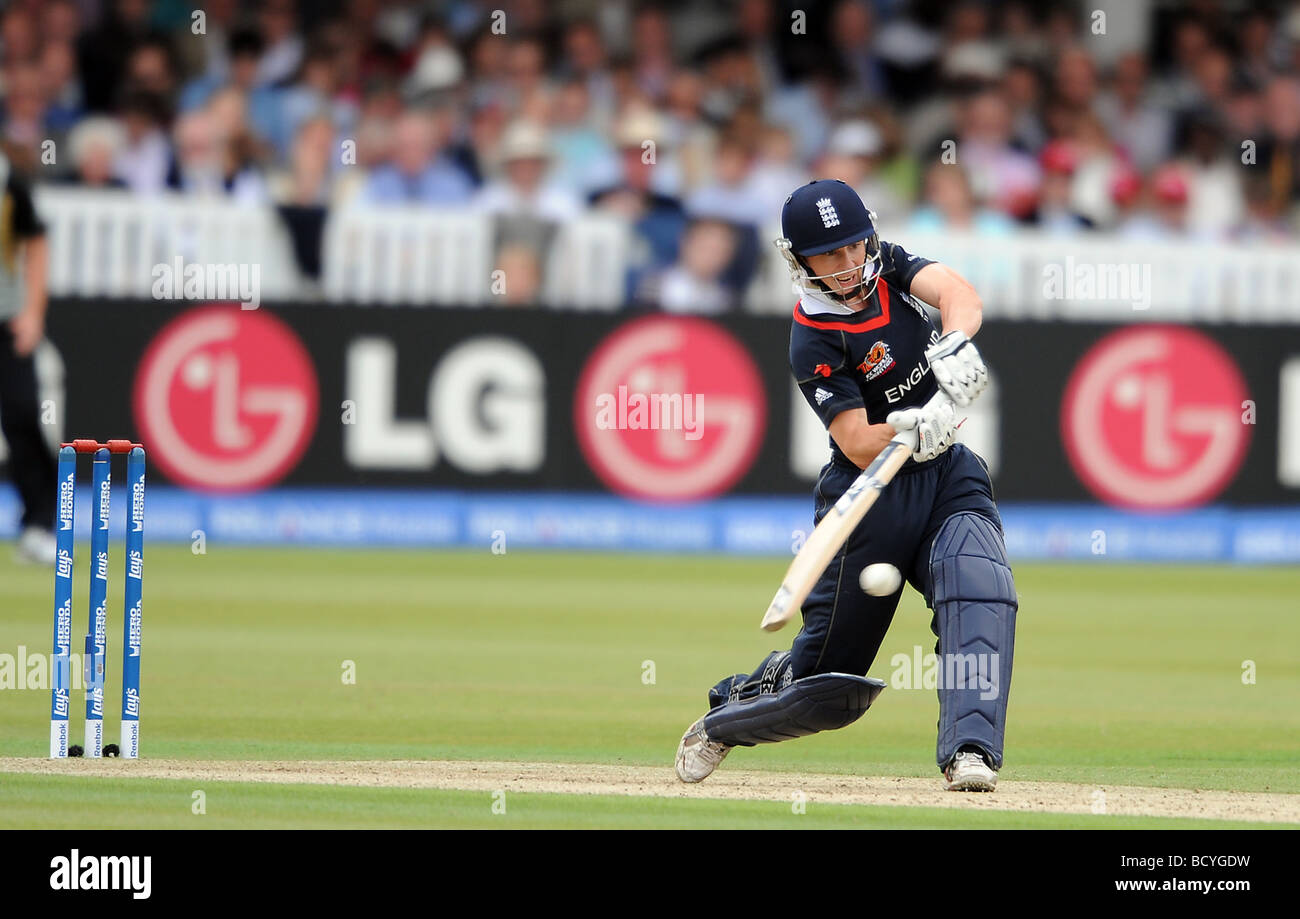 Claire taylor hi-res stock photography and images - Alamy