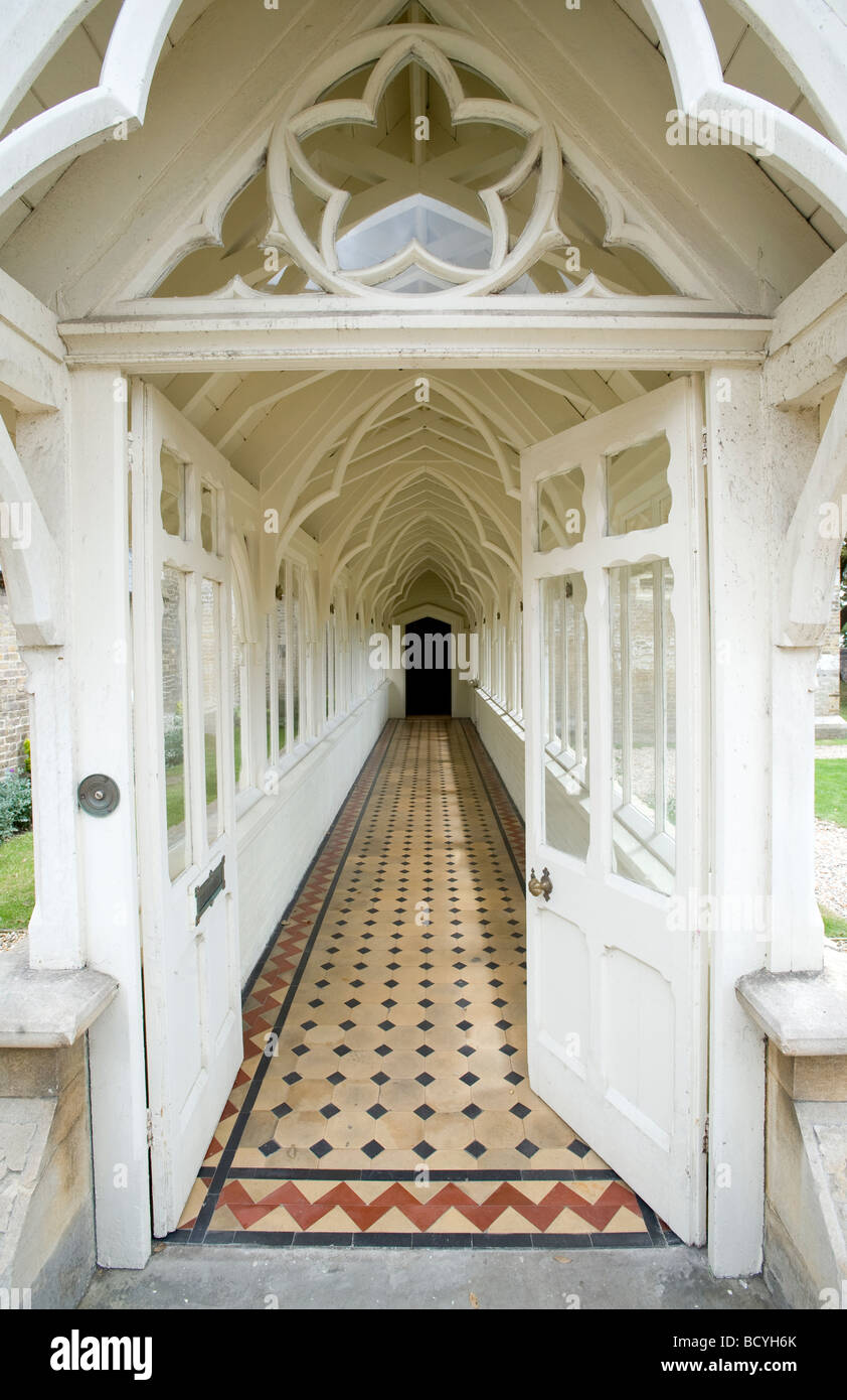 Gothic victorian corridor hi-res stock photography and images - Alamy