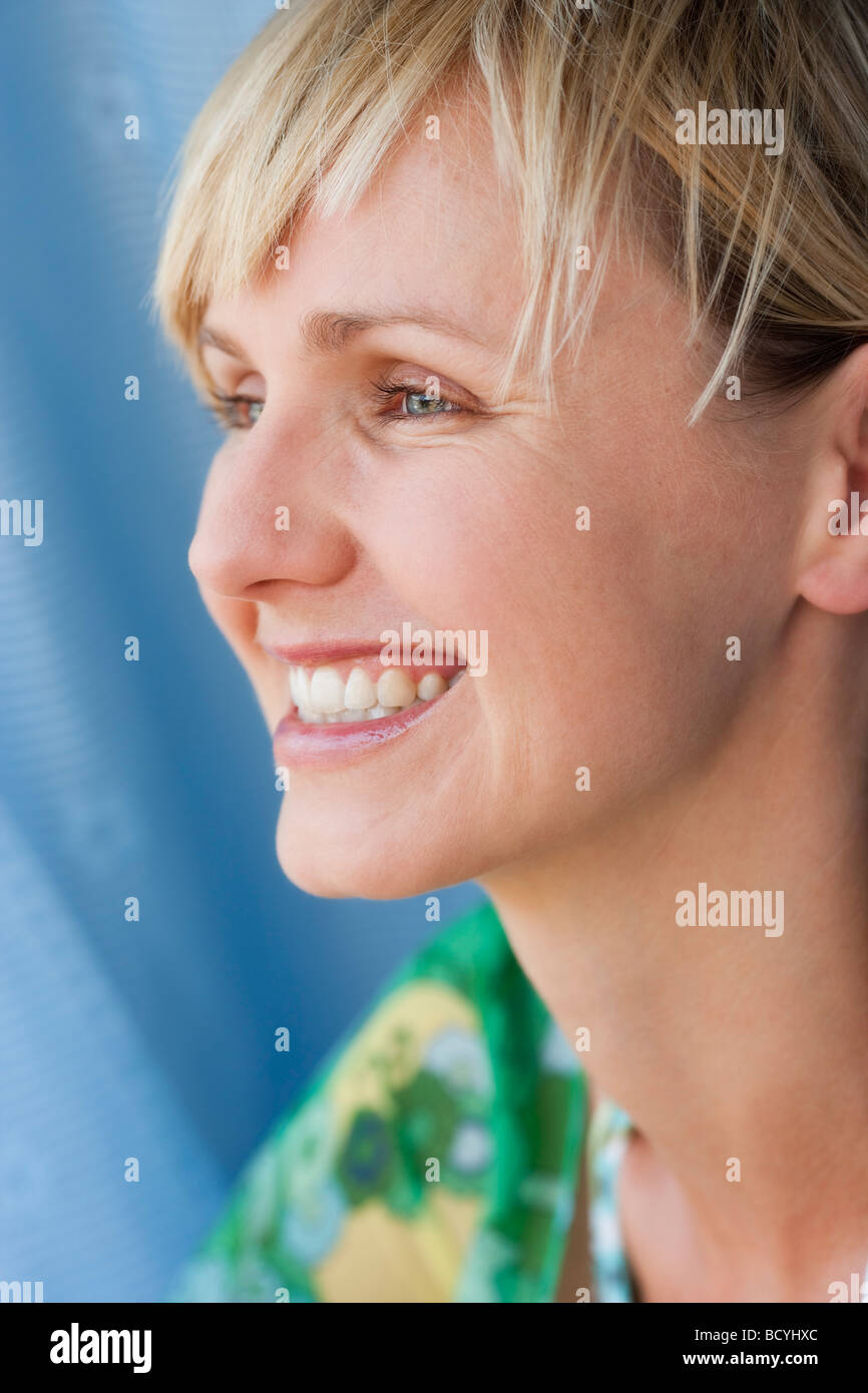 Young Woman Smiling Portrait Stock Photo - Alamy