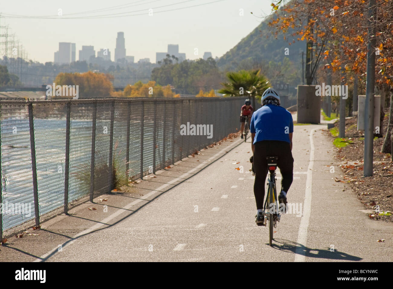 Los angeles river bike path hi-res stock photography and images - Alamy