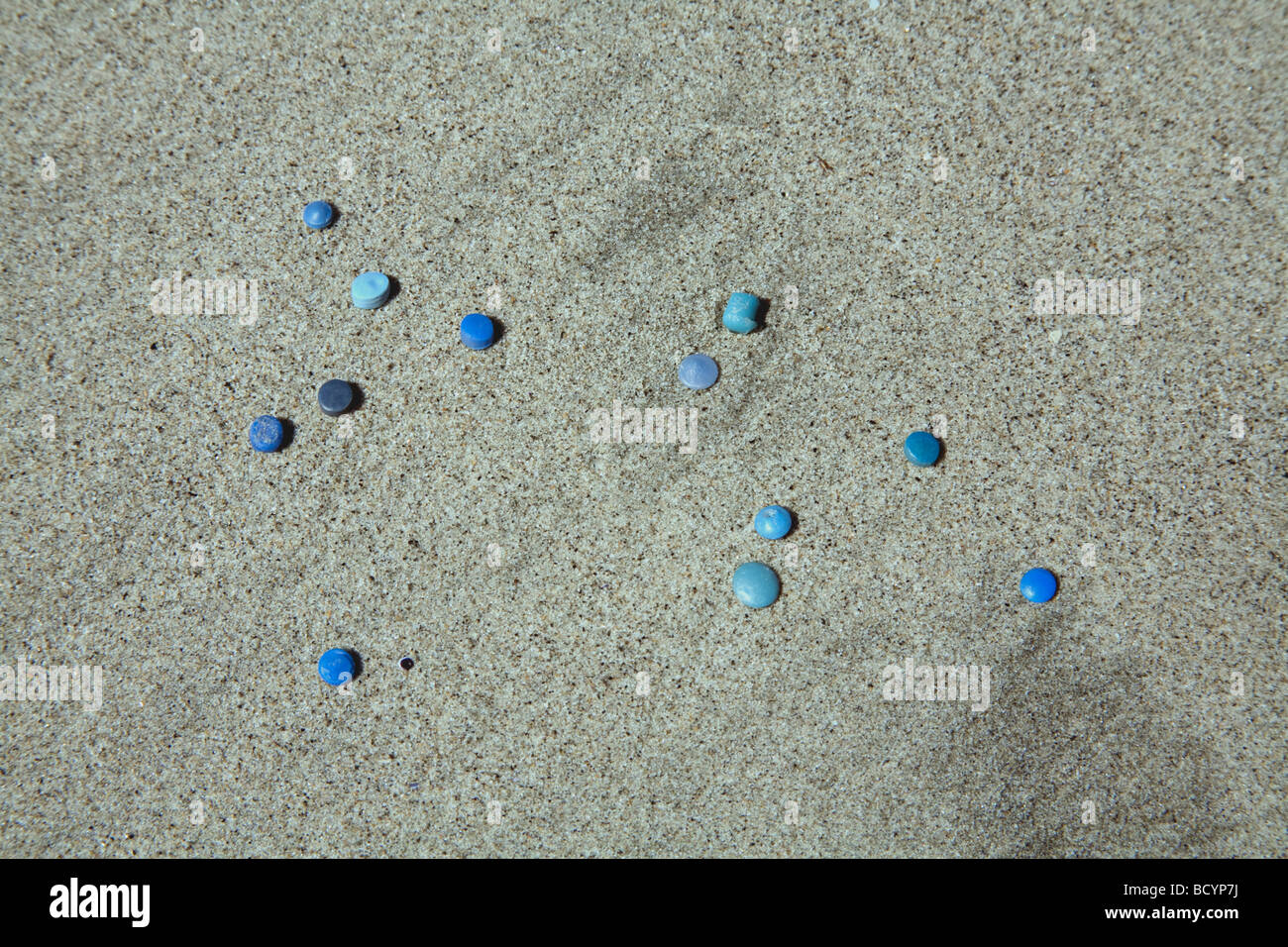 Plastic nurdles hi-res stock photography and images - Alamy