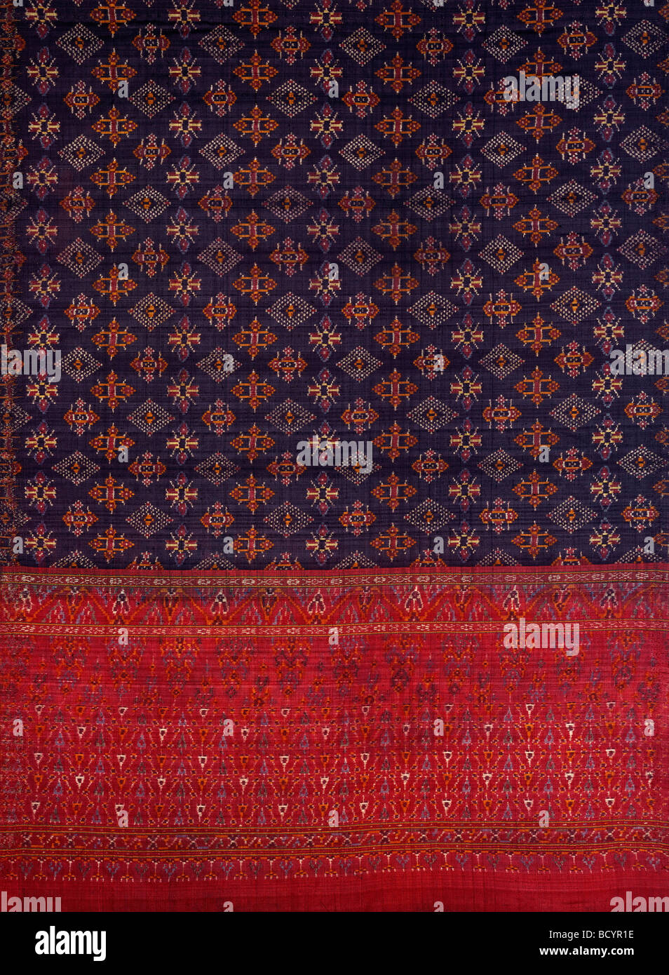 Shoulder Cloth High Resolution Stock Photography and Images - Alamy